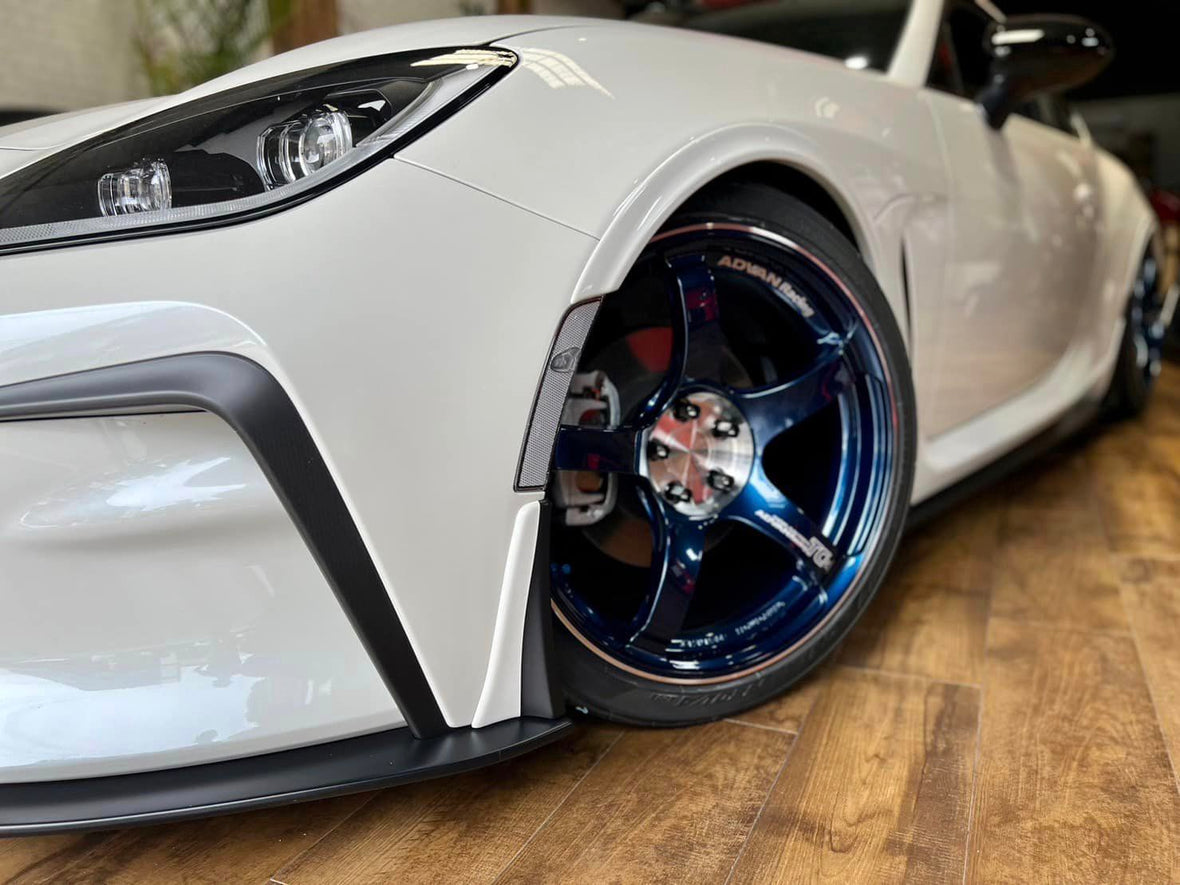 MAX ORIDO x AKEa - Fender Garnish - Toyota GR86 2022+ | APEXi USA